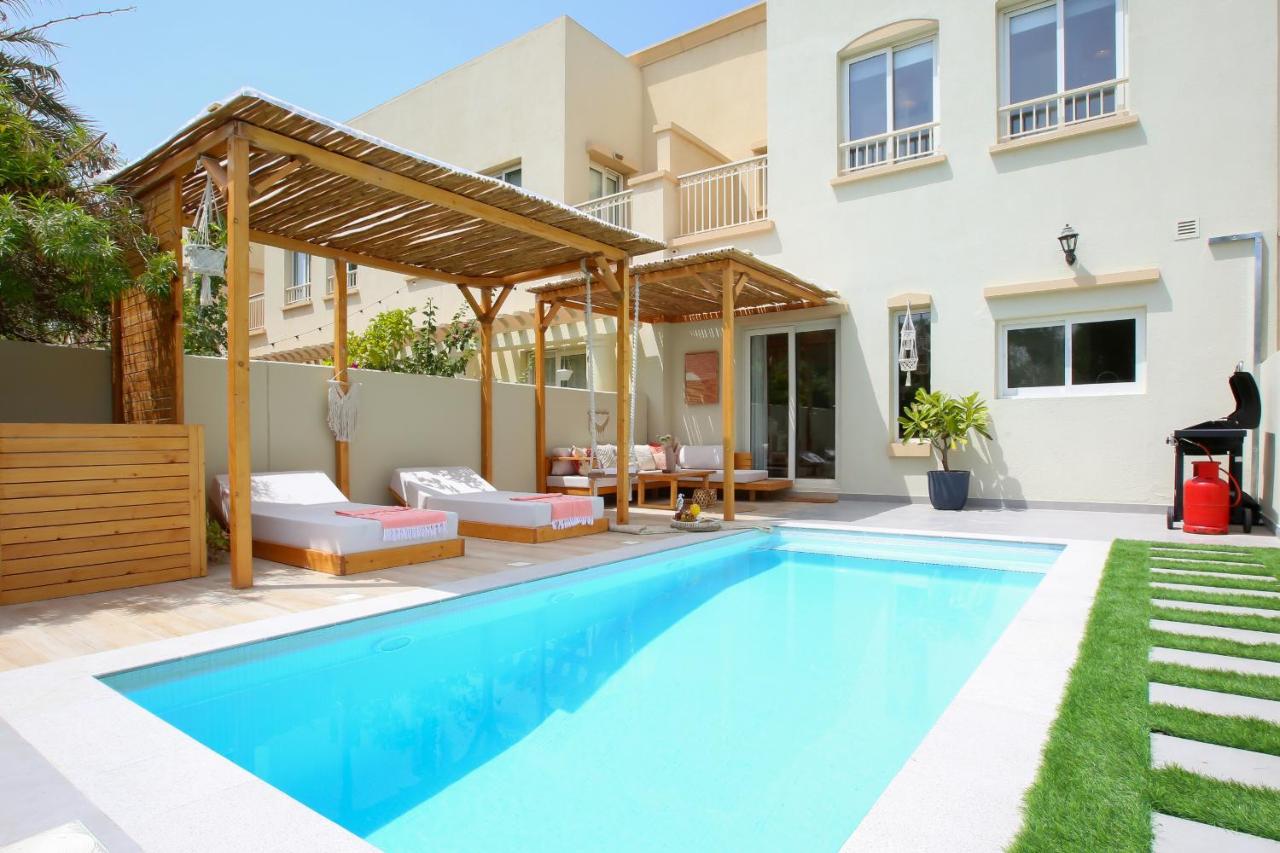 Skylark Pools – Swimming Pool Contractors in Dubai